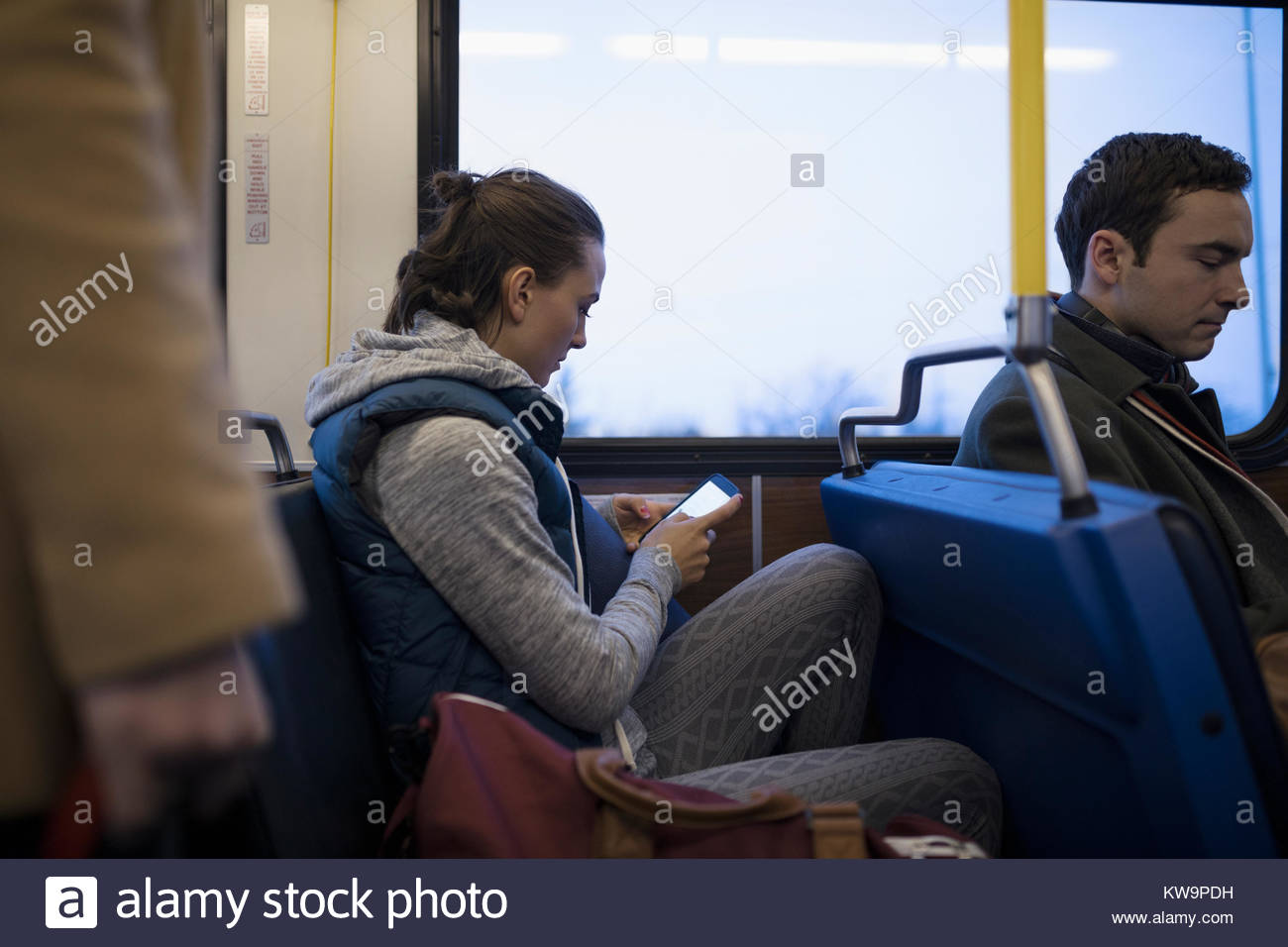 Young woman commuter text hi-res stock photography and images - Alamy