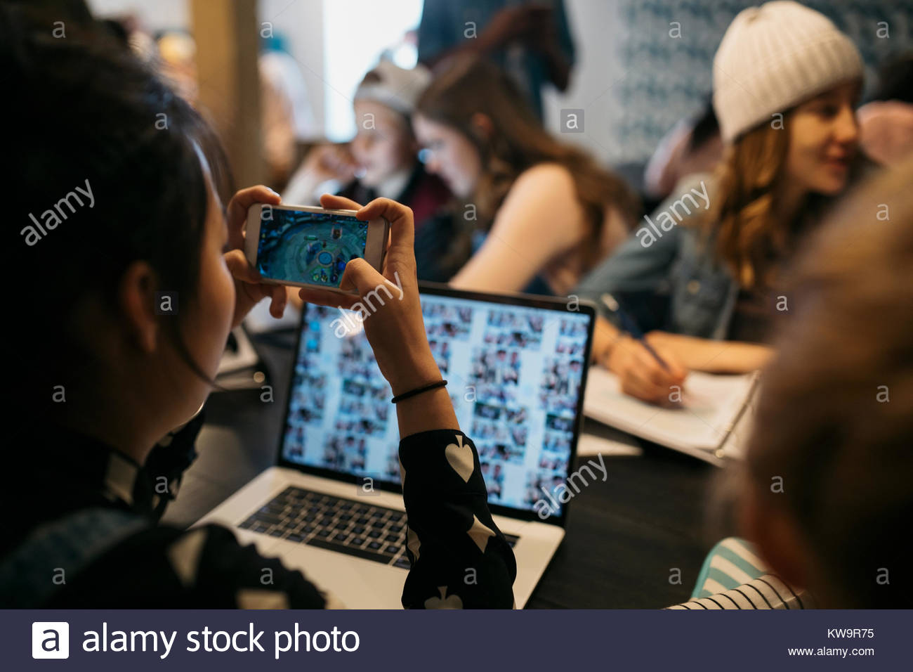 Smart studying hi-res stock photography and images - Alamy