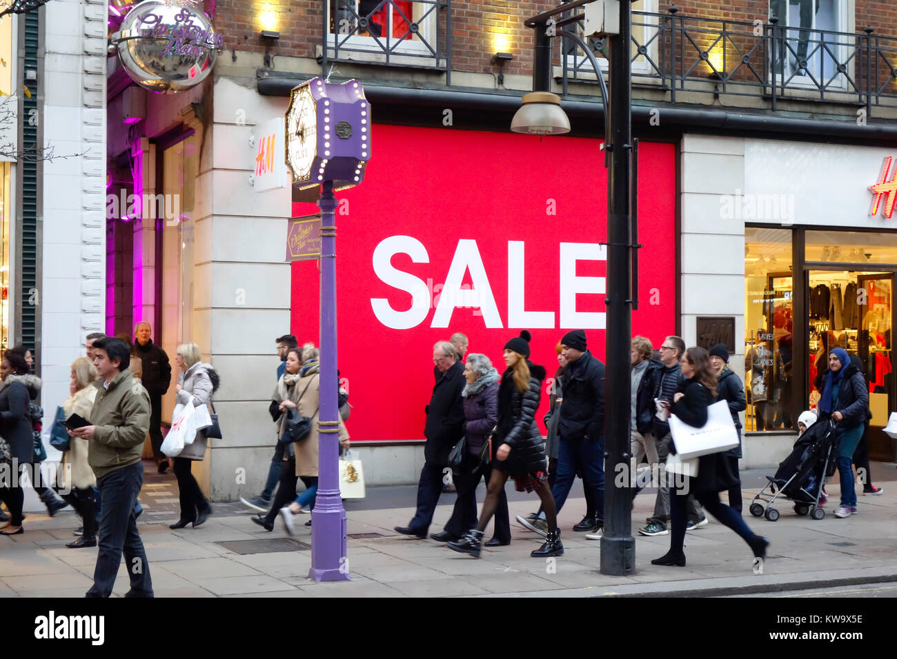 Oxford street january sales hi-res stock photography and images - Alamy