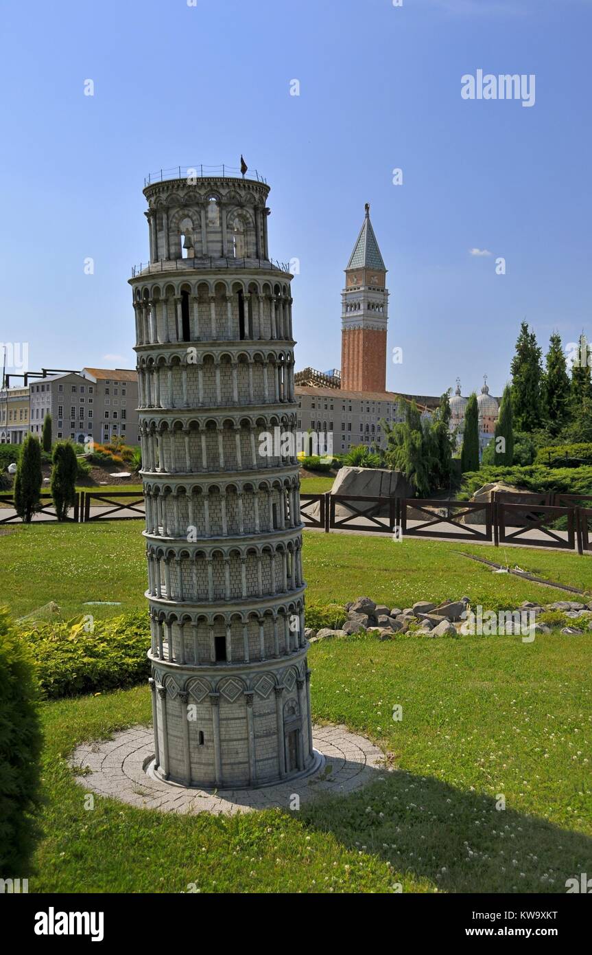 The Leaning Tower of Pisa. Miniature Park "Świat Marzeń" in Inwałd ...