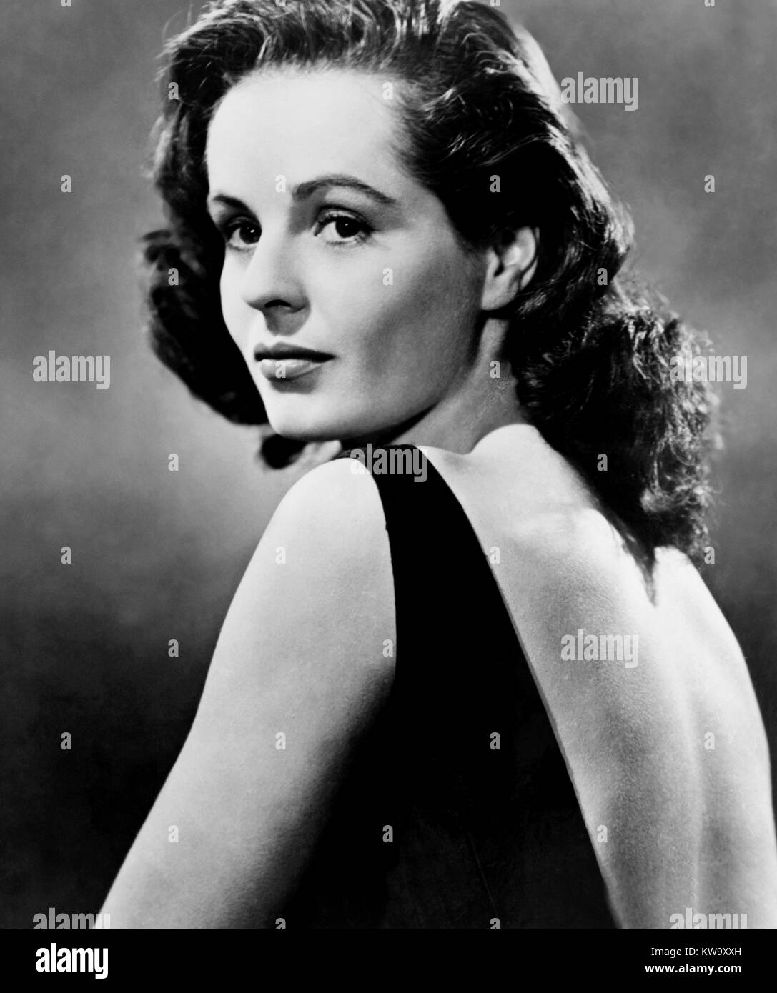 THE ELECTRONIC MONSTER, (aka ESCAPEMENT), Mary Murphy, 1958 Stock Photo ...