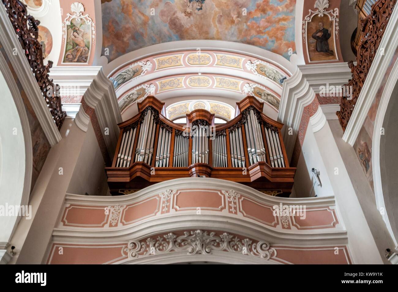 Pipe organs in Church of the Annunciation to the Holy Virgin Mary ...