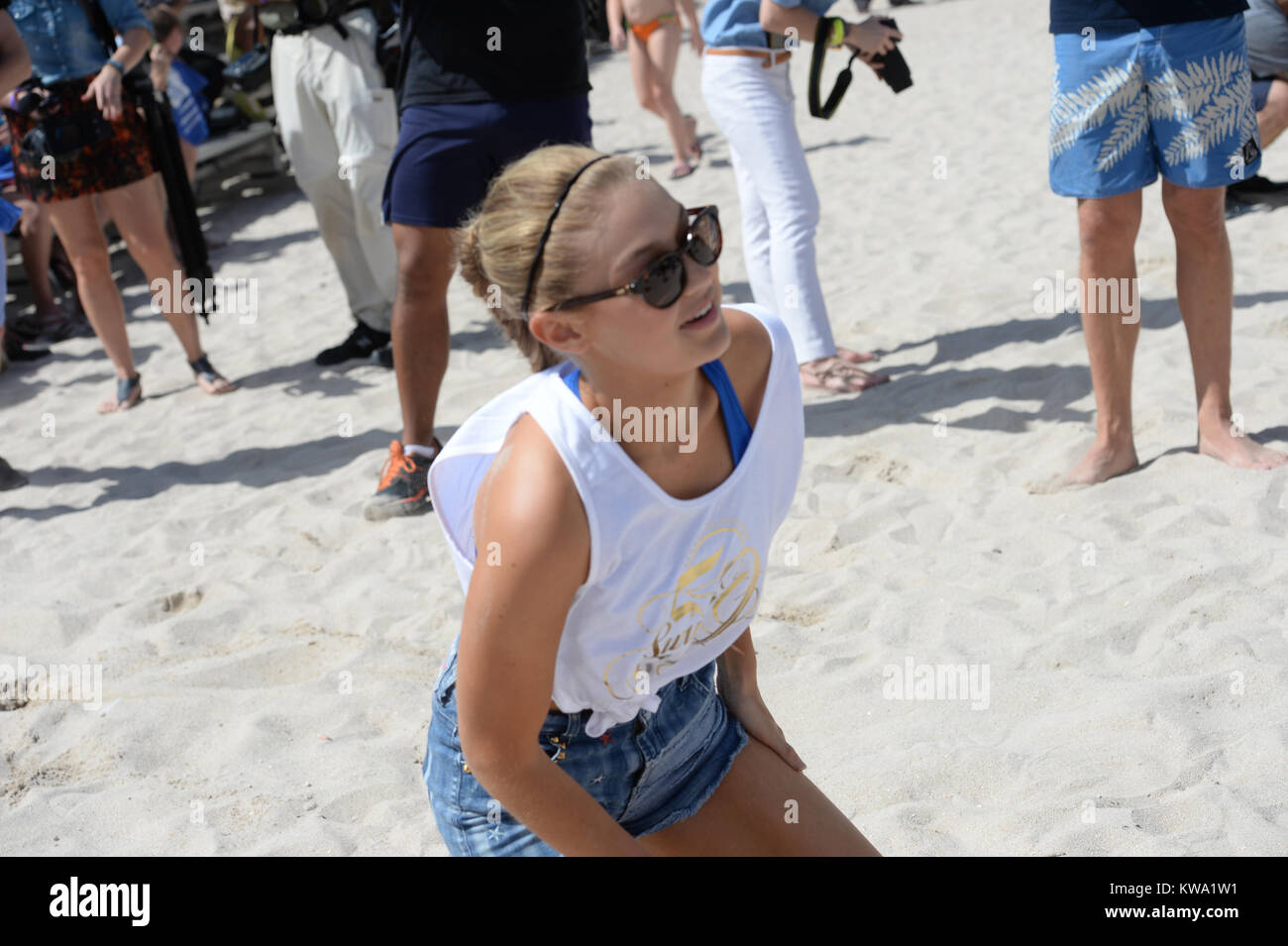 MIAMI BEACH, FL - FEBRUARY 20: Gigi Hadid attends Sports Illustrated ...