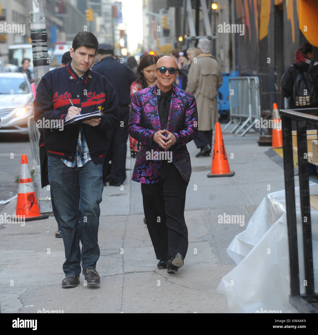 Paul shaffer walks to the hi-res stock photography and images - Alamy