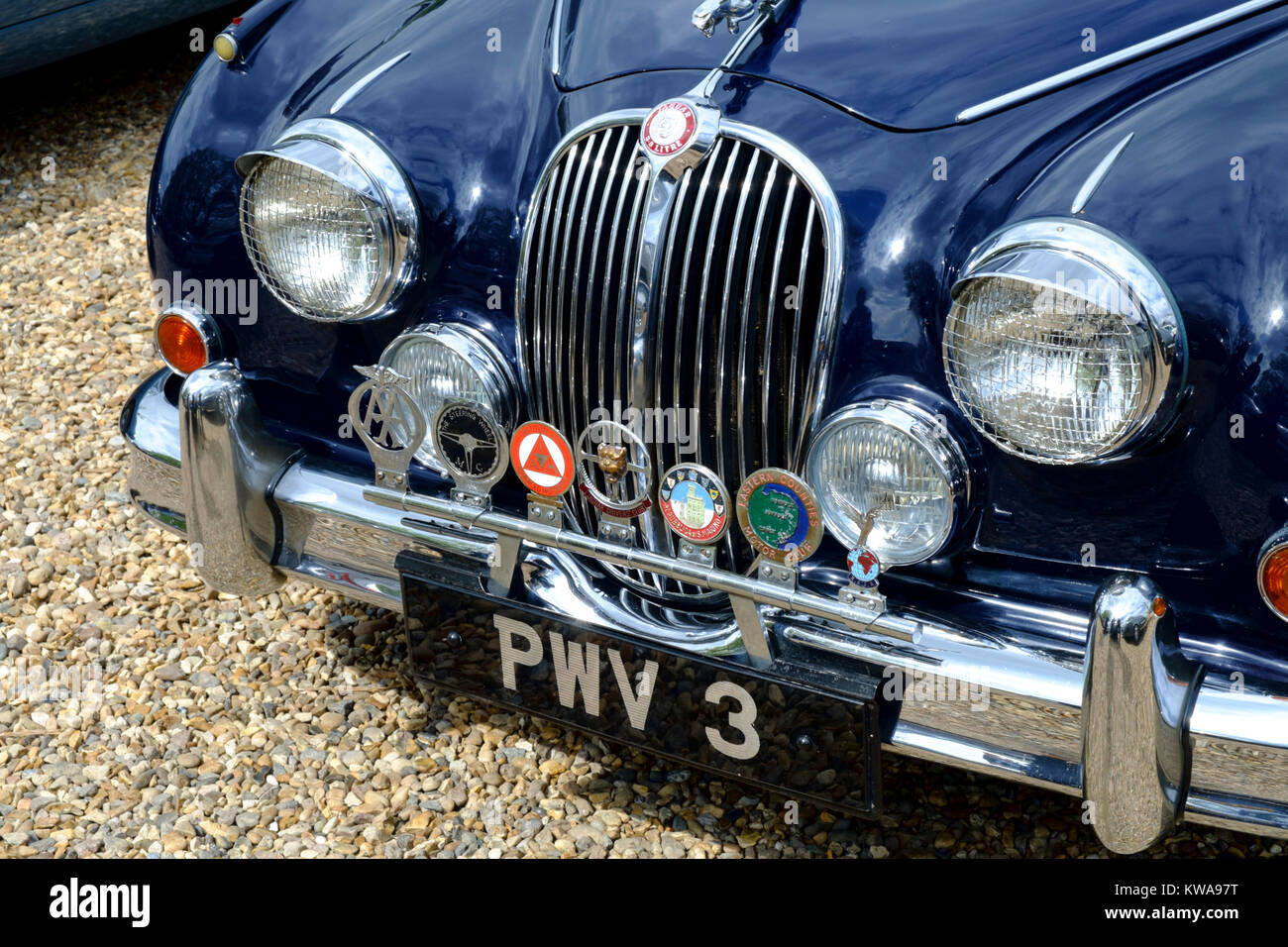 Jaguar Mark 2 front grill Stock Photo - Alamy