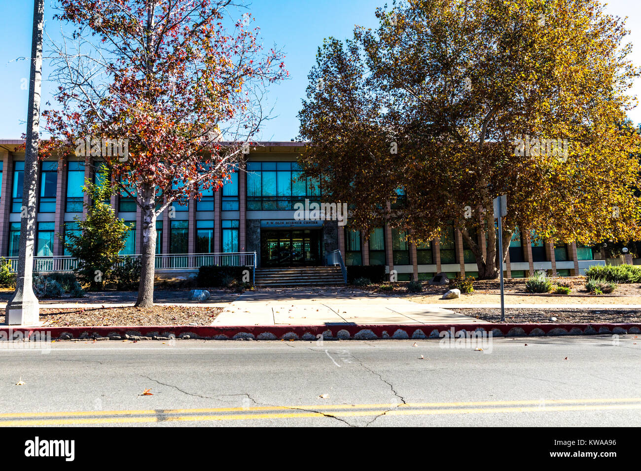 The F.W. Olin Science Center at Harvey Mudd College in Claremont ...