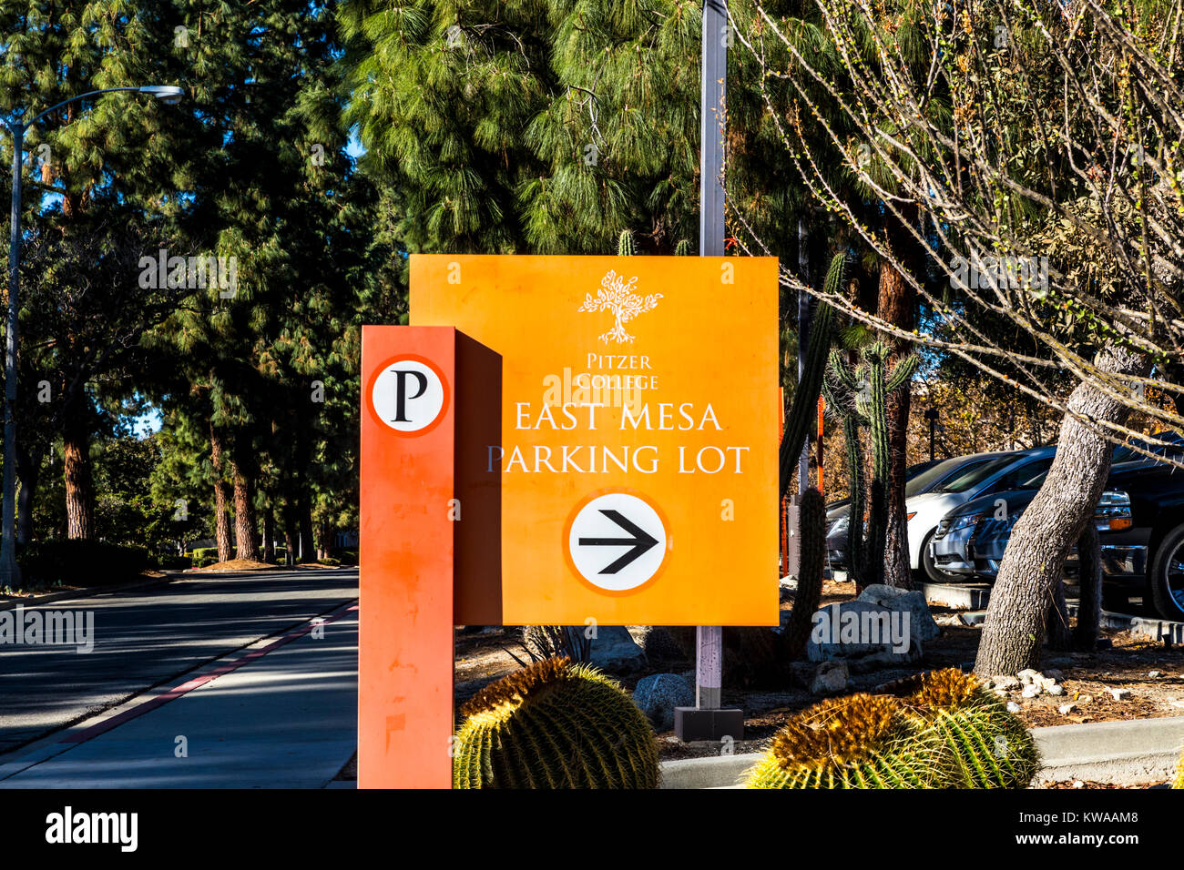 Pitzer college hi-res stock photography and images - Alamy