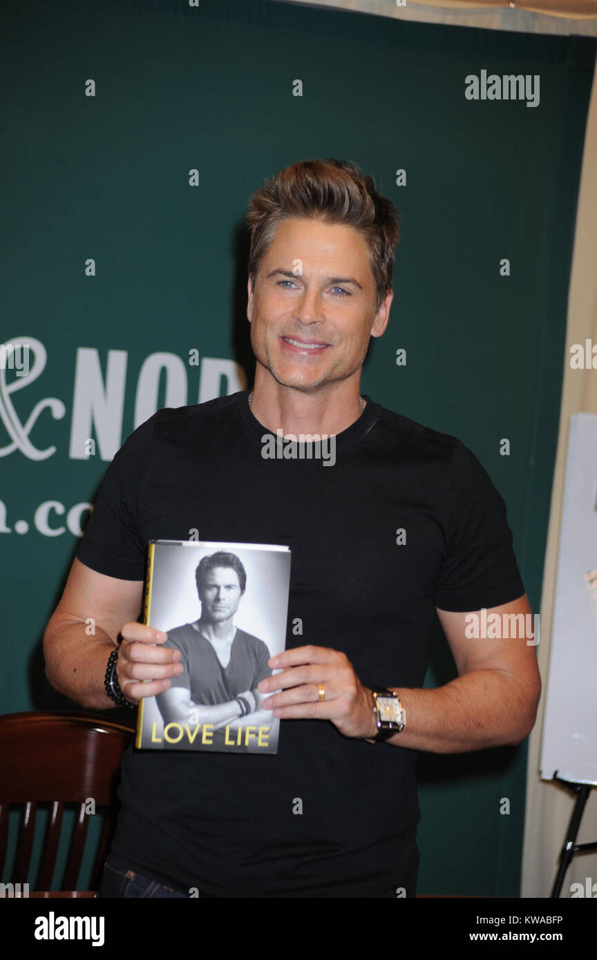 NEW YORK, UNITED STATES - APRIL 9: American actor Rob Lowe promotes his ...