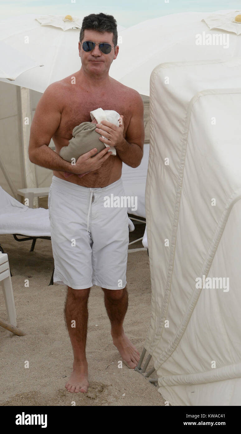 SMG Simon Cowell Lauren Silverman Eric Cowell FLXX Beach Newborn Baby ...