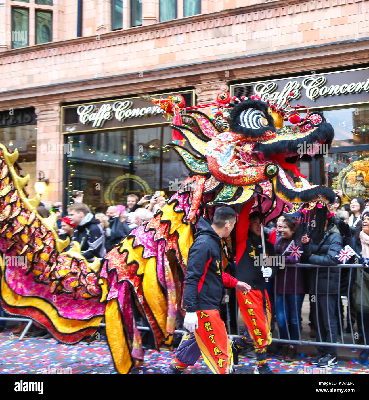 London, UK. 1st Jan, 2018. Performers parade during the annual New Year ...