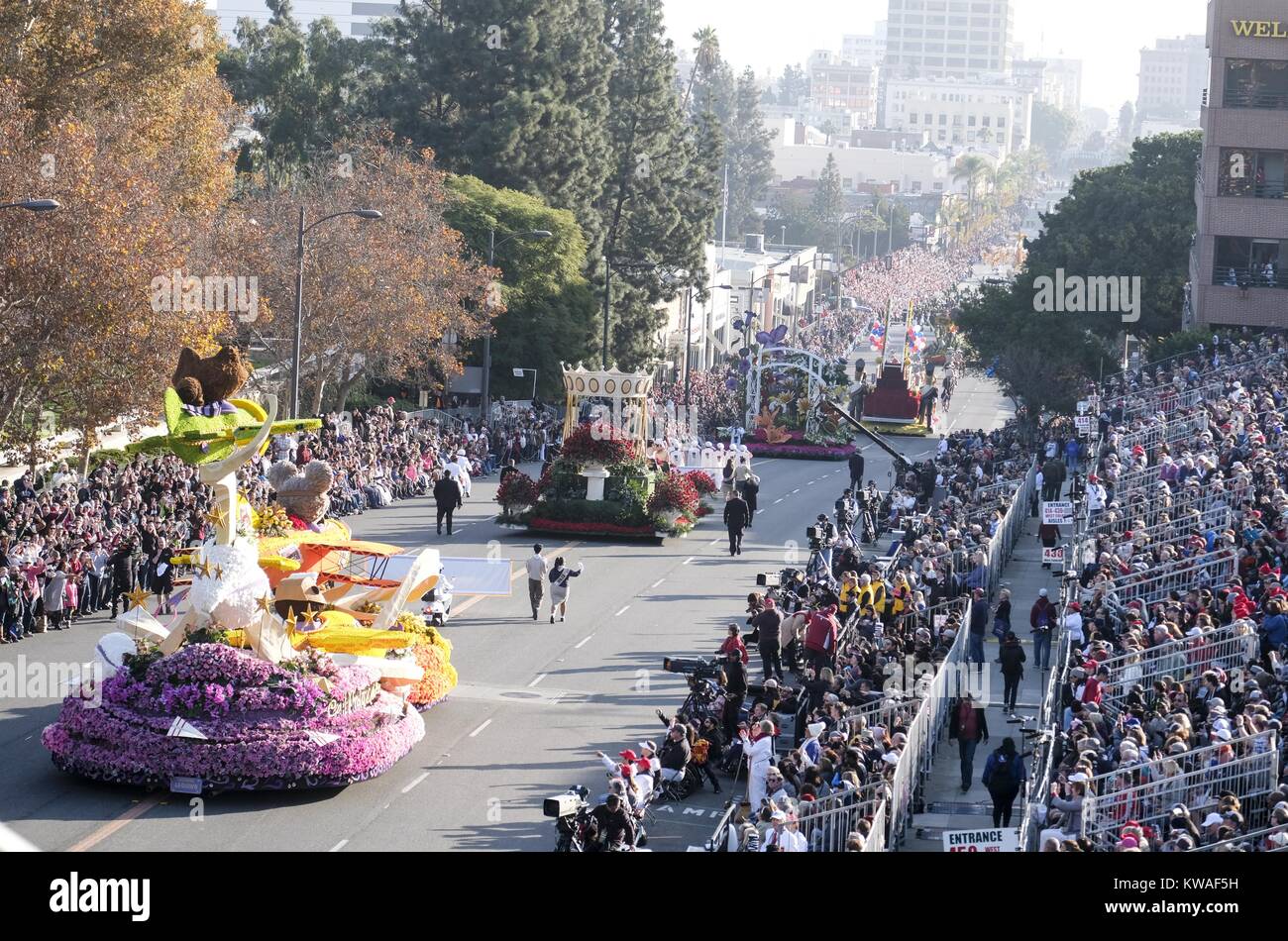 Los Angeles, California, USA. 1st Jan, 2018. The 129th Rose Parade in ...