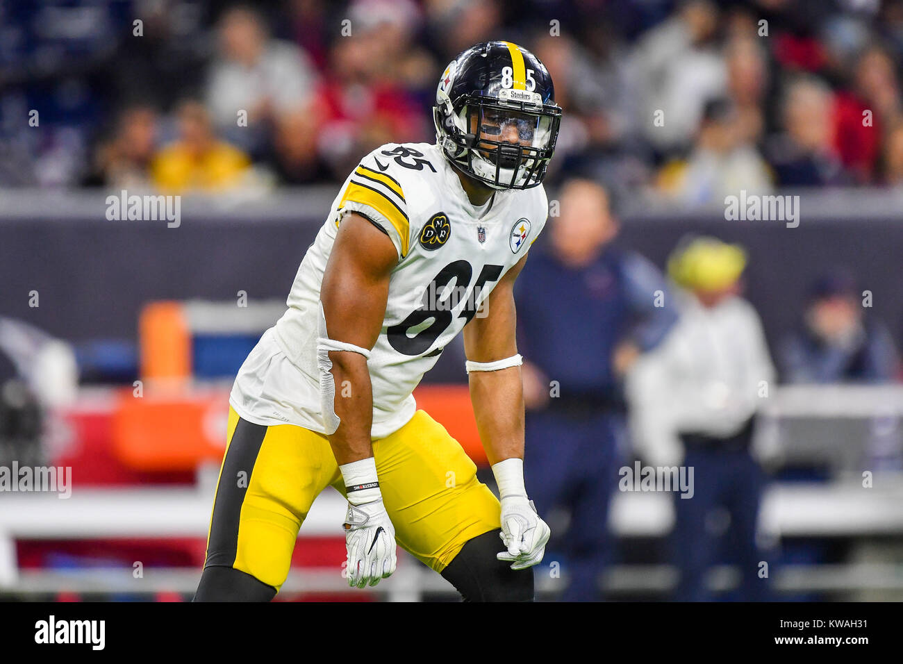Houston, TX, USA. 25th Dec, 2017. Pittsburgh Steelers tight end Xavier ...