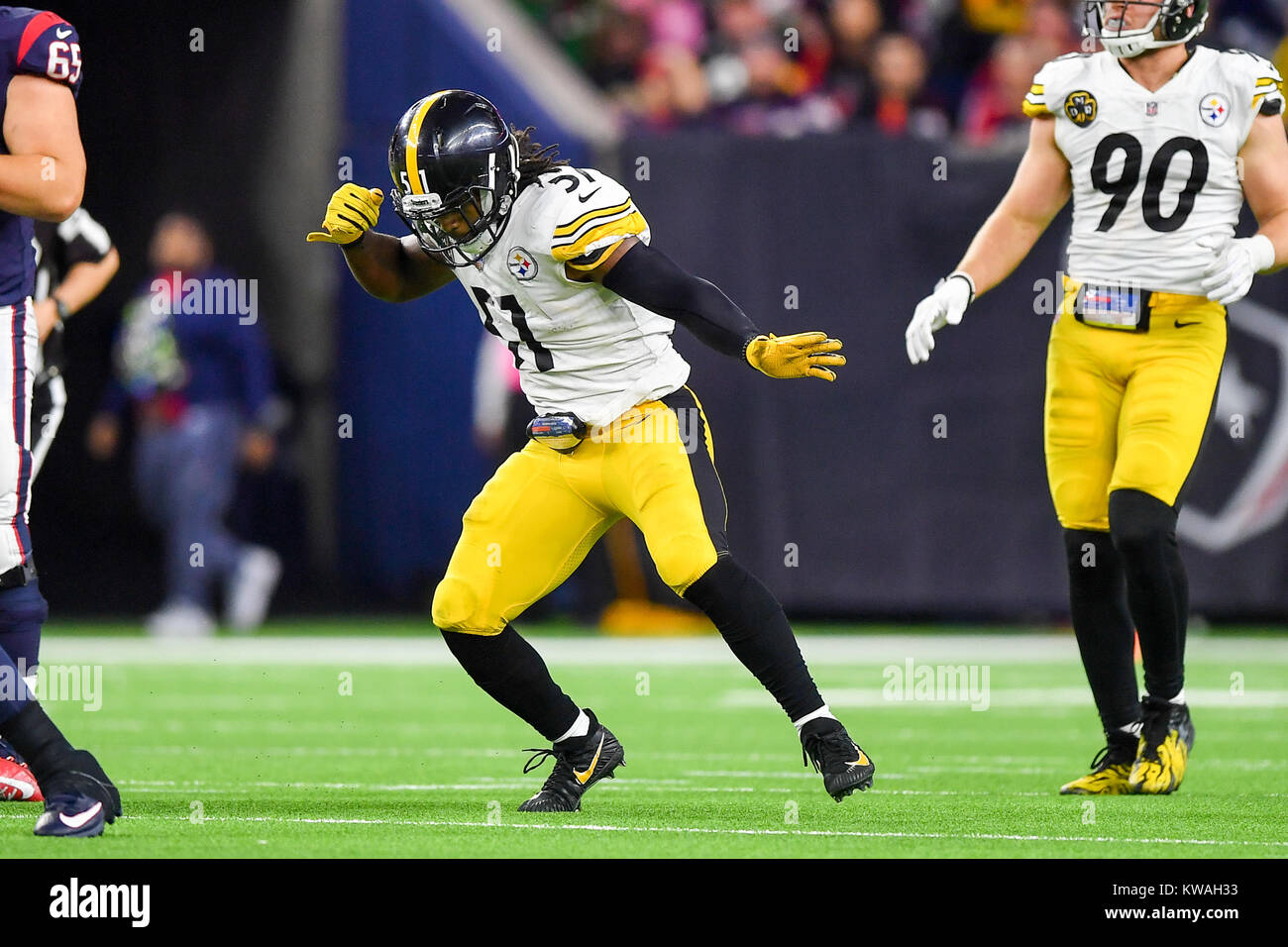 Houston, TX, USA. 25th Dec, 2017. Pittsburgh Steelers linebacker Sean ...