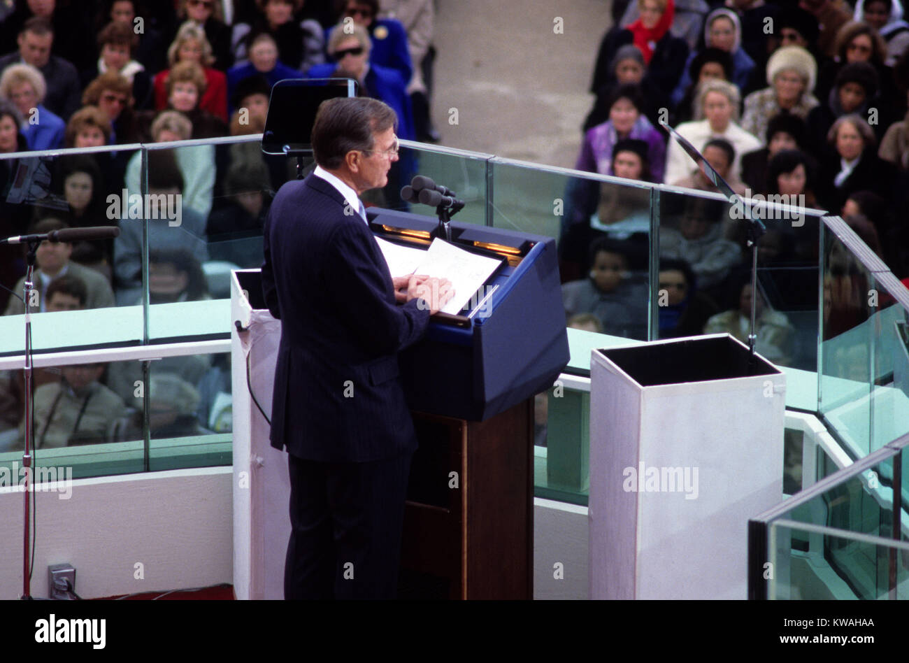 George bush inauguration 1989 hi-res stock photography and images - Alamy