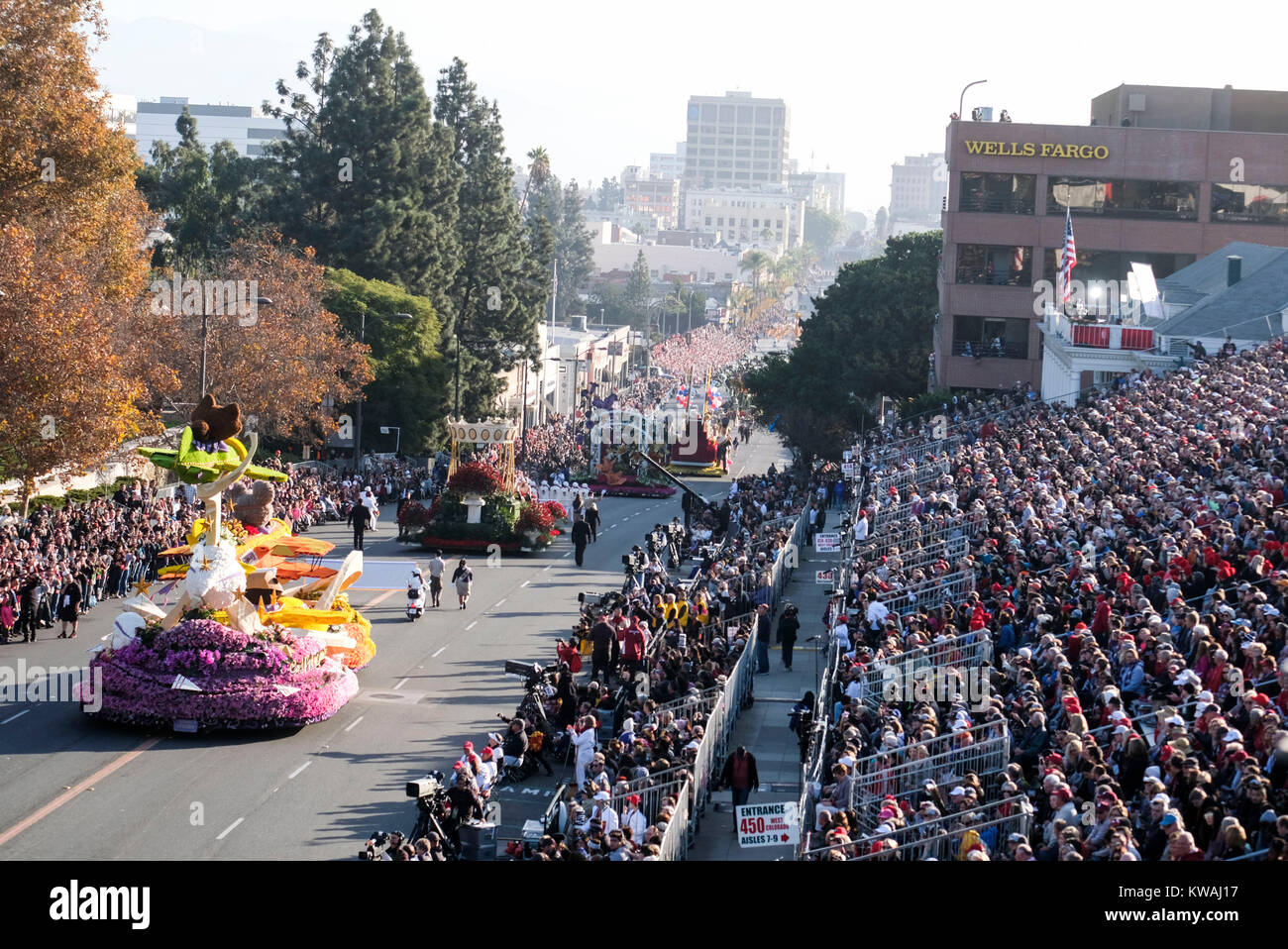 Los angeles california rose parade hi-res stock photography and images ...