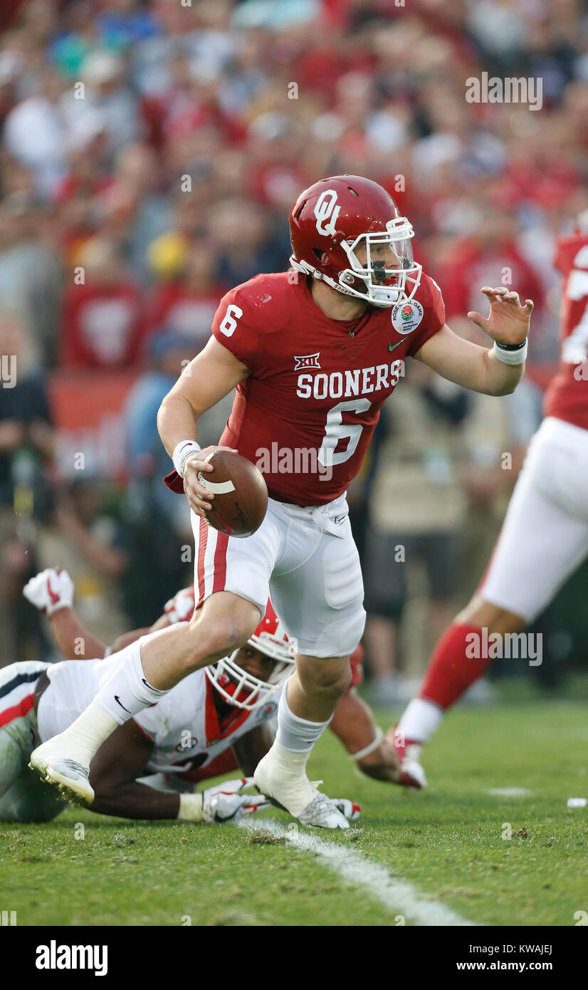 Pasadena, California, USA. 01st Jan, 2018. Oklahoma Sooners quarterback Baker Mayfield #6 ...