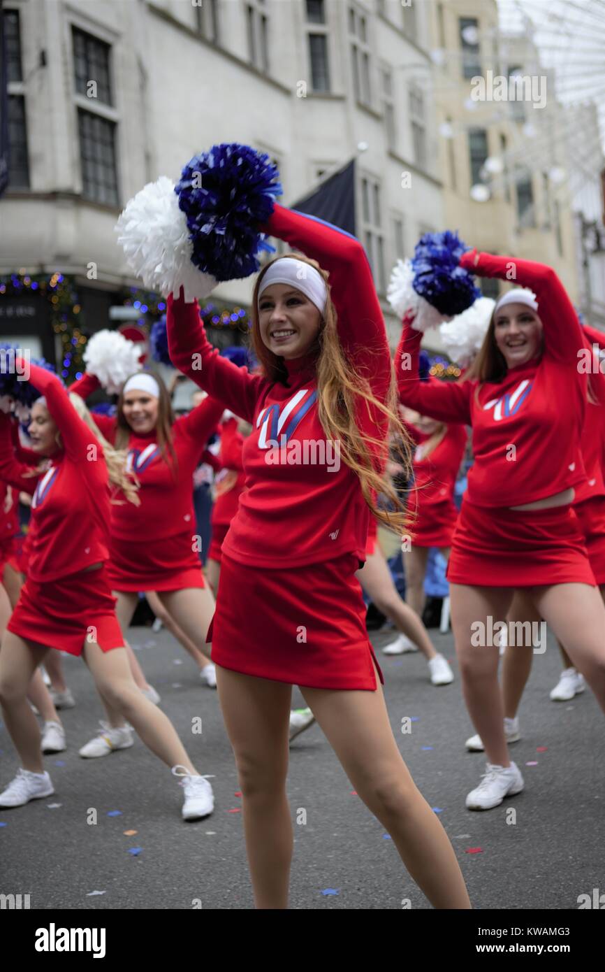 London New Year's Parade 2018 - Dancers, acrobats, cheerleaders ...