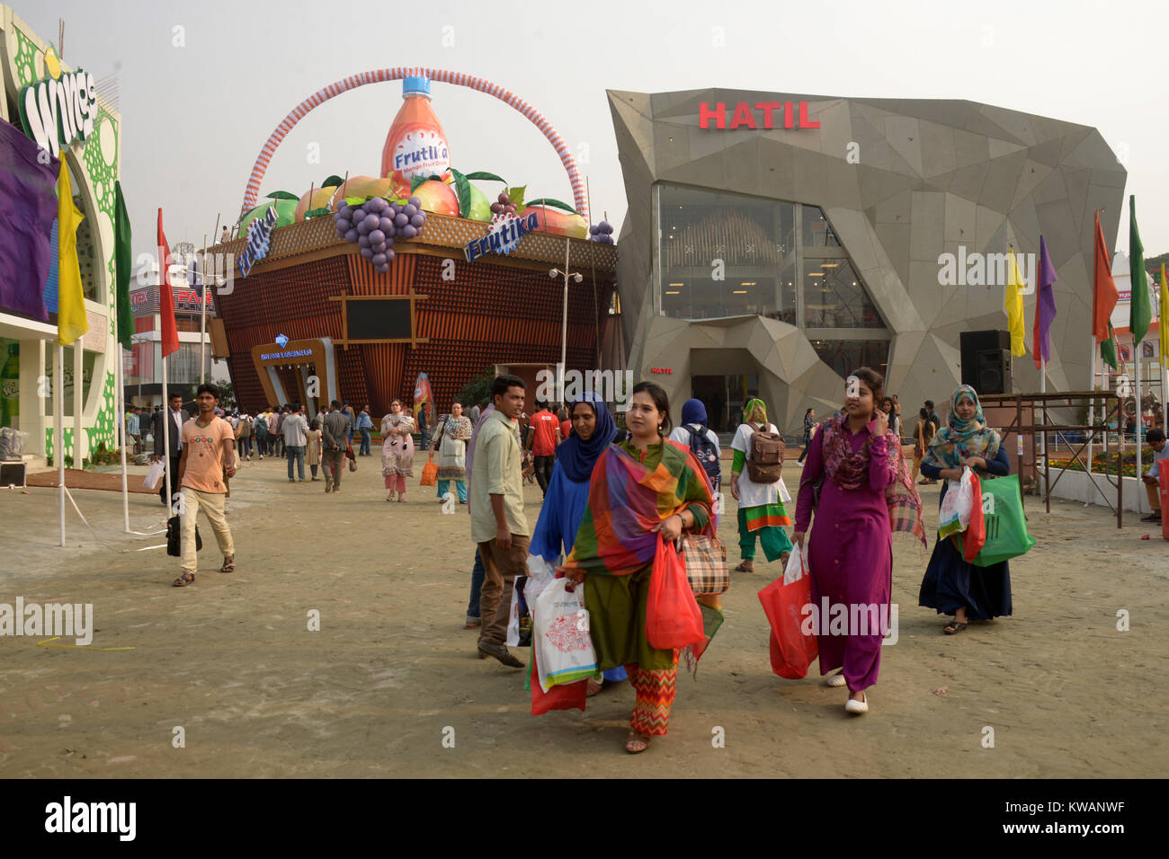 Dhaka international trade fair hi-res stock photography and images - Alamy