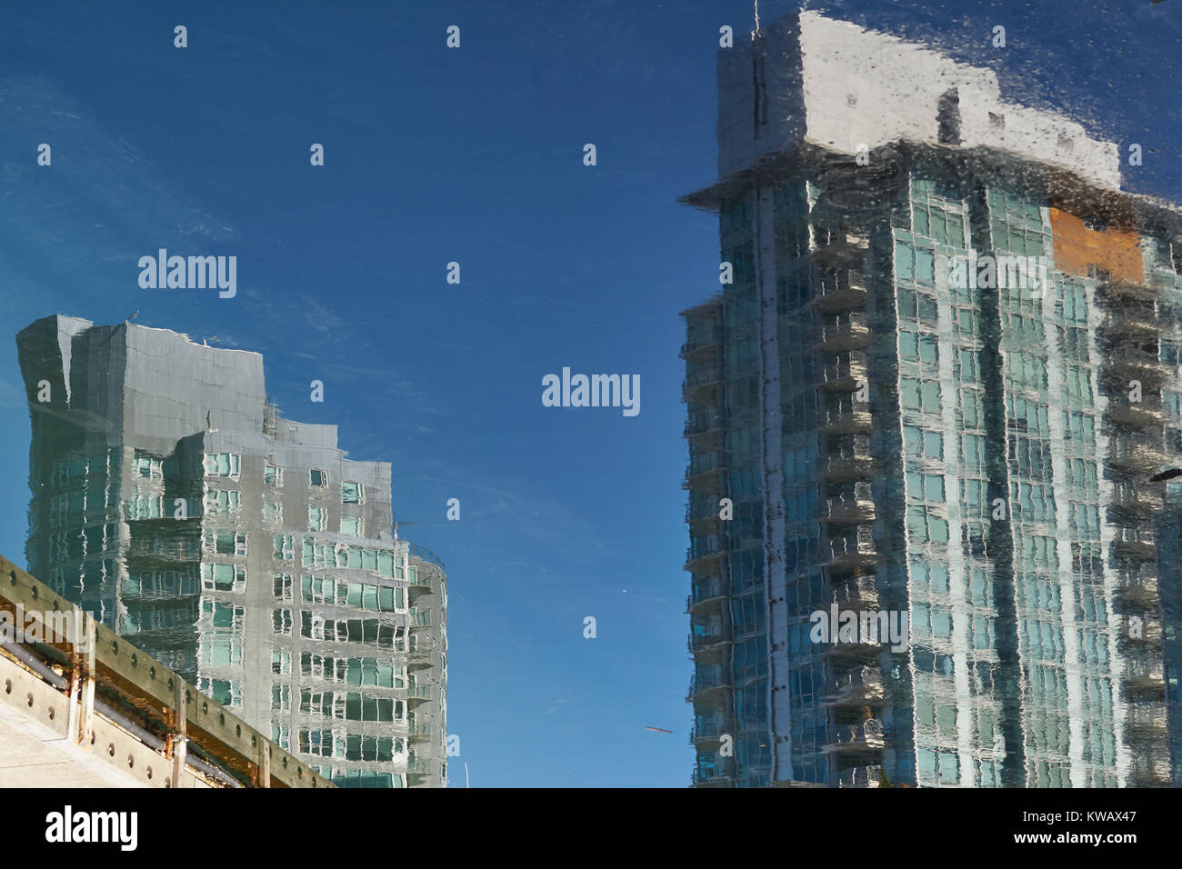 Reflections in harbour water hi-res stock photography and images - Alamy