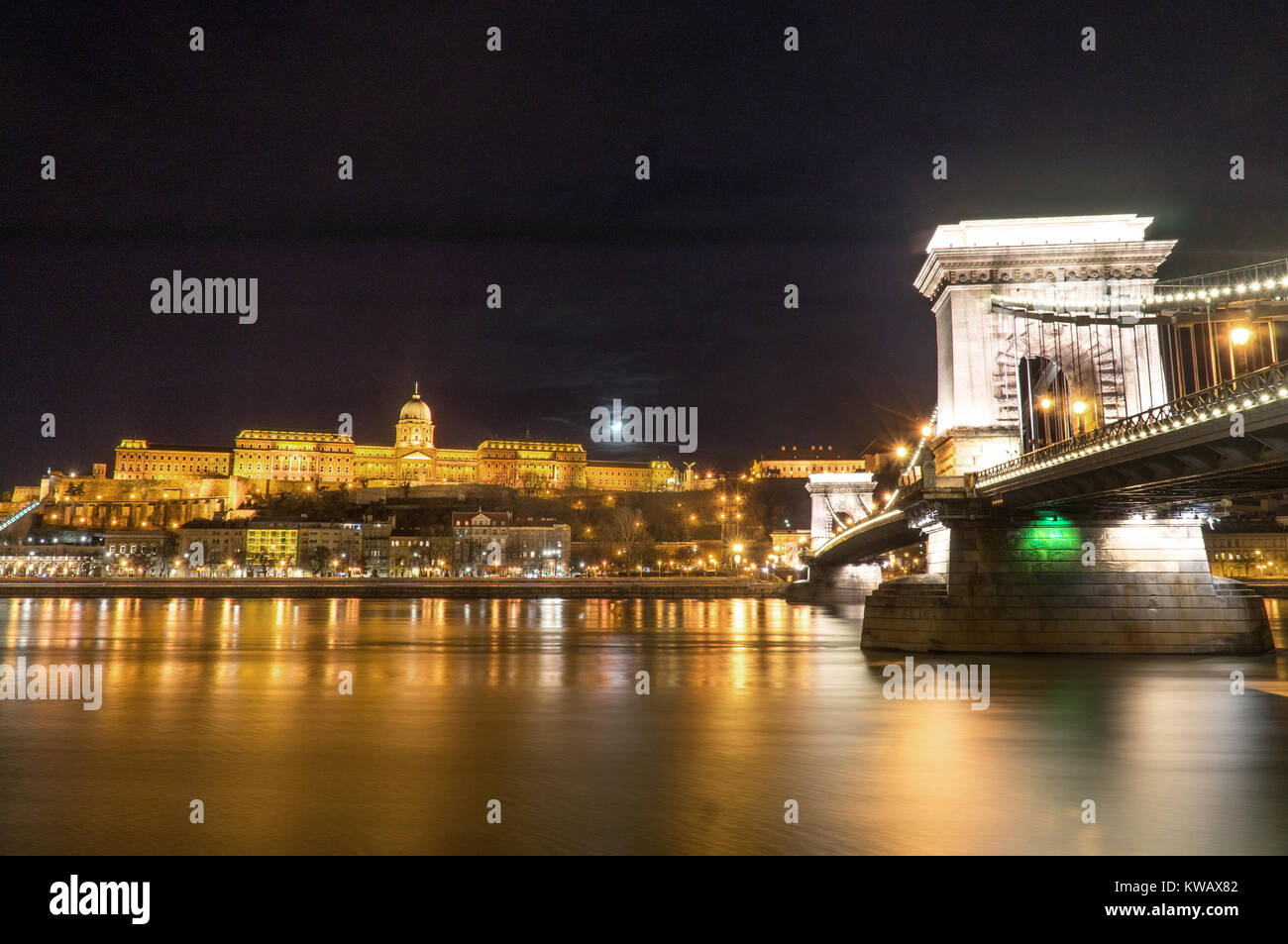 Panoramic historical buda castle hi-res stock photography and images ...