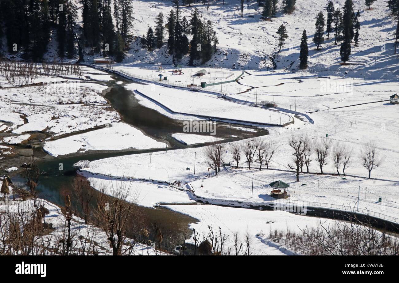 India. 01st Jan, 2018. A view of snow covered famous tourist ...