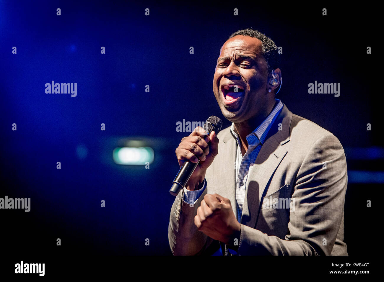 Soul singer brian mcknight hi-res stock photography and images - Alamy