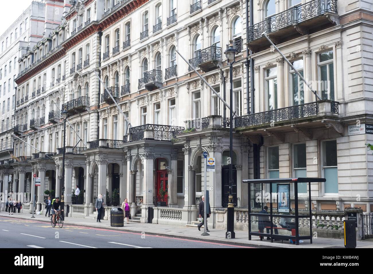 Classic Victorian Architecture, London Victoria Stock Photo - Alamy