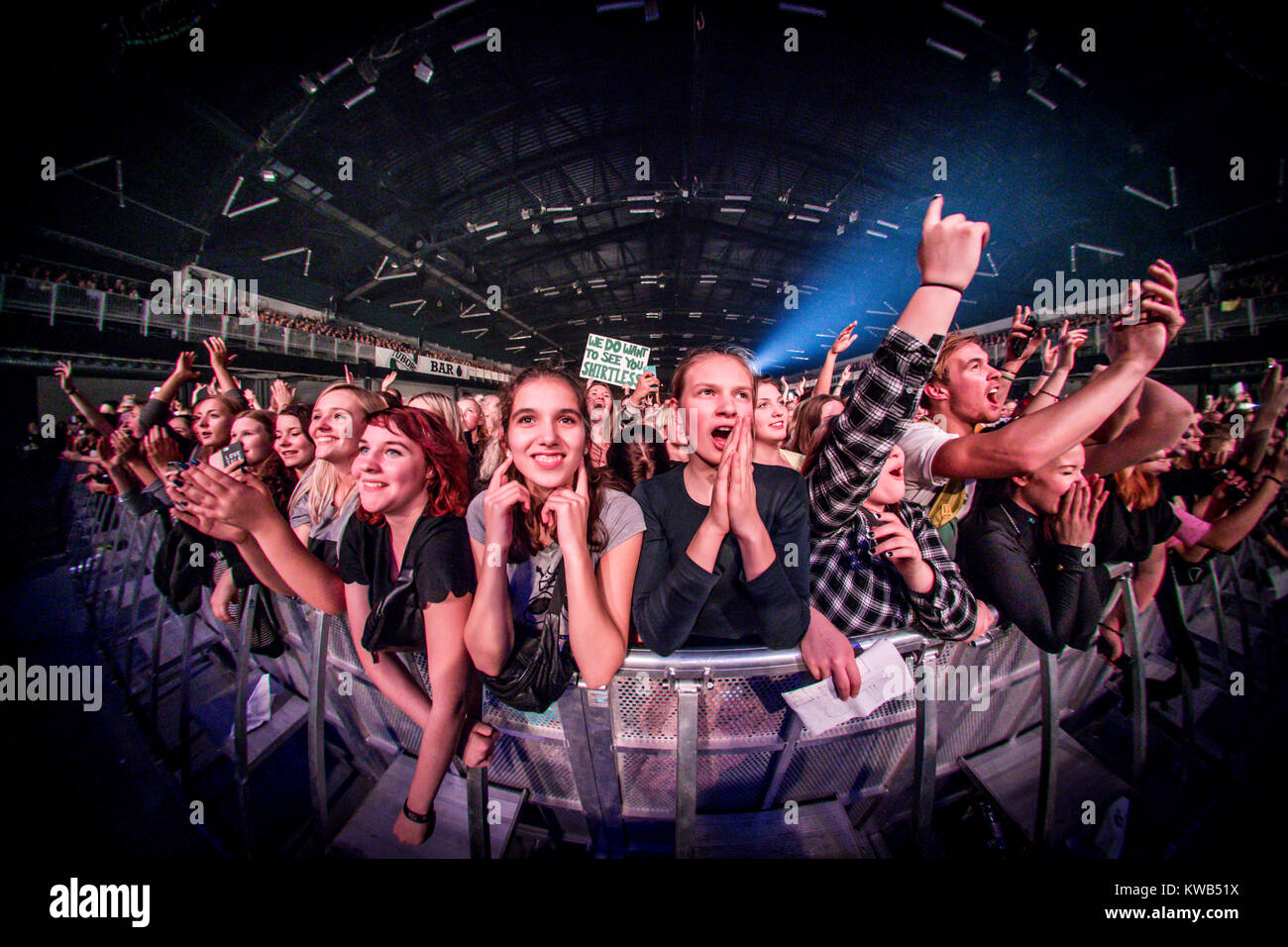 Singer songwriter ed sheeran hi-res stock photography and images - Alamy