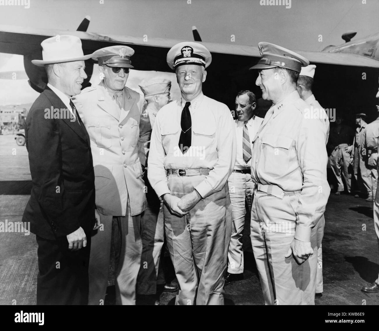 Fdr cabinet 1943 hi-res stock photography and images - Alamy
