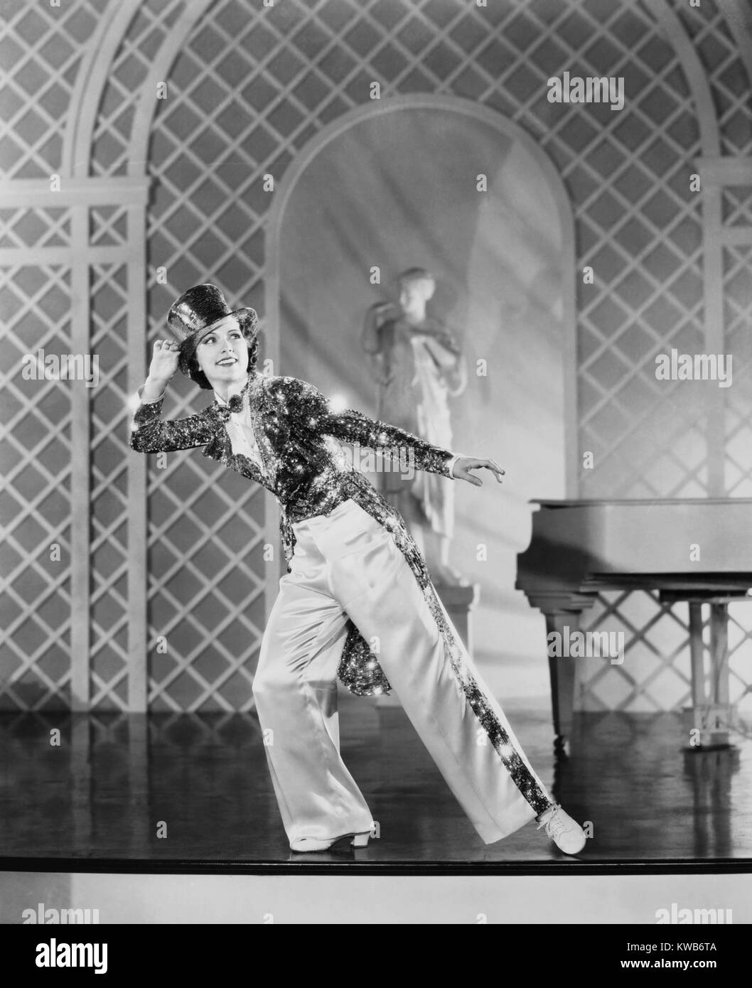 BROADWAY MELODY OF 1936, Eleanor Powell, 1935 Stock Photo - Alamy