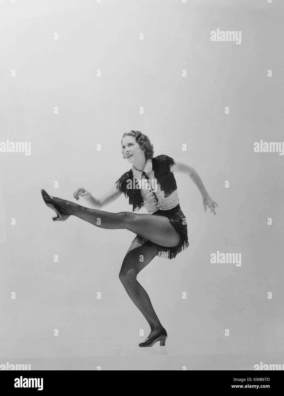 BROADWAY MELODY OF 1938, eleanor Powell, 1937 Stock Photo - Alamy