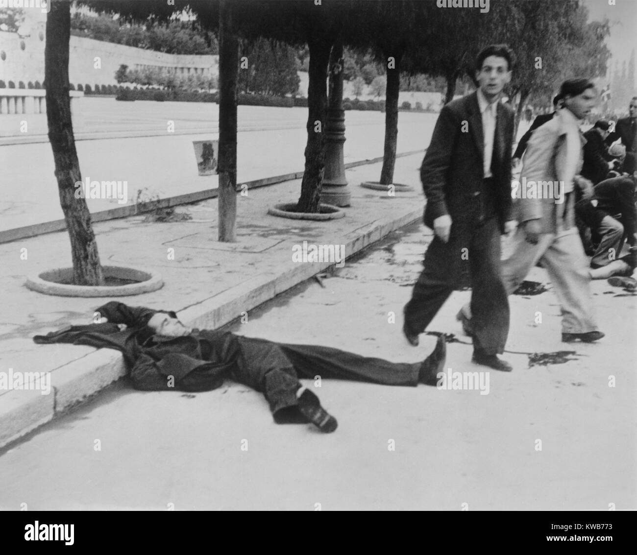 British demonstrators Black and White Stock Photos & Images - Alamy