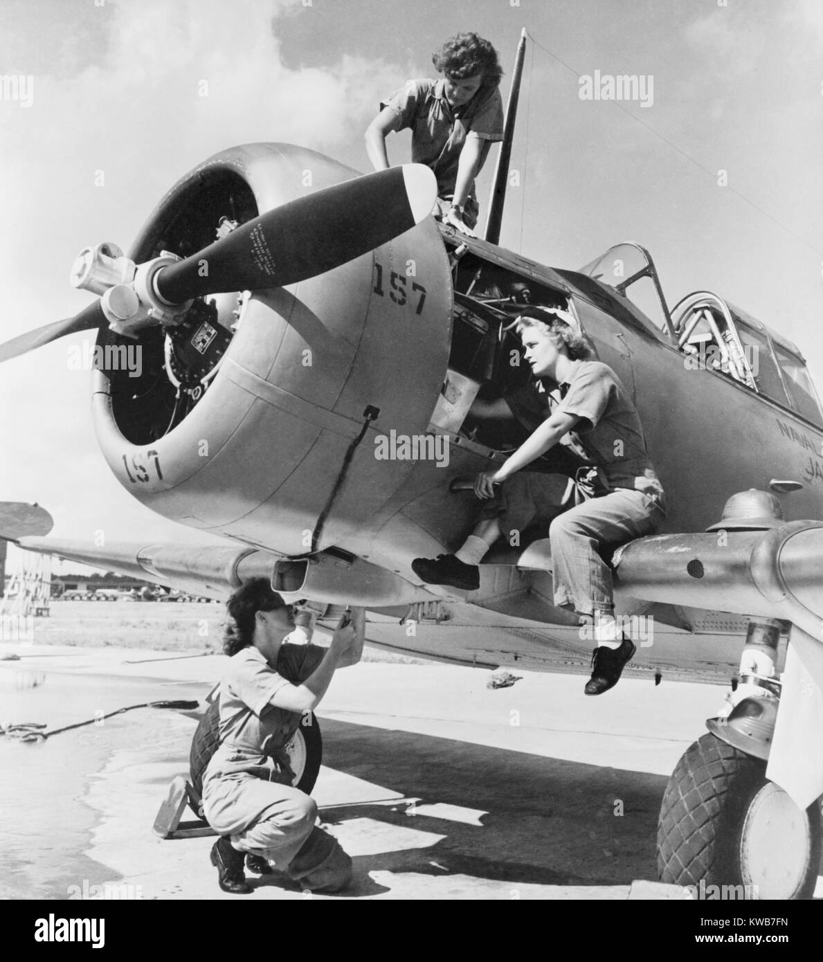Naval aviation world war ii Black and White Stock Photos & Images - Alamy