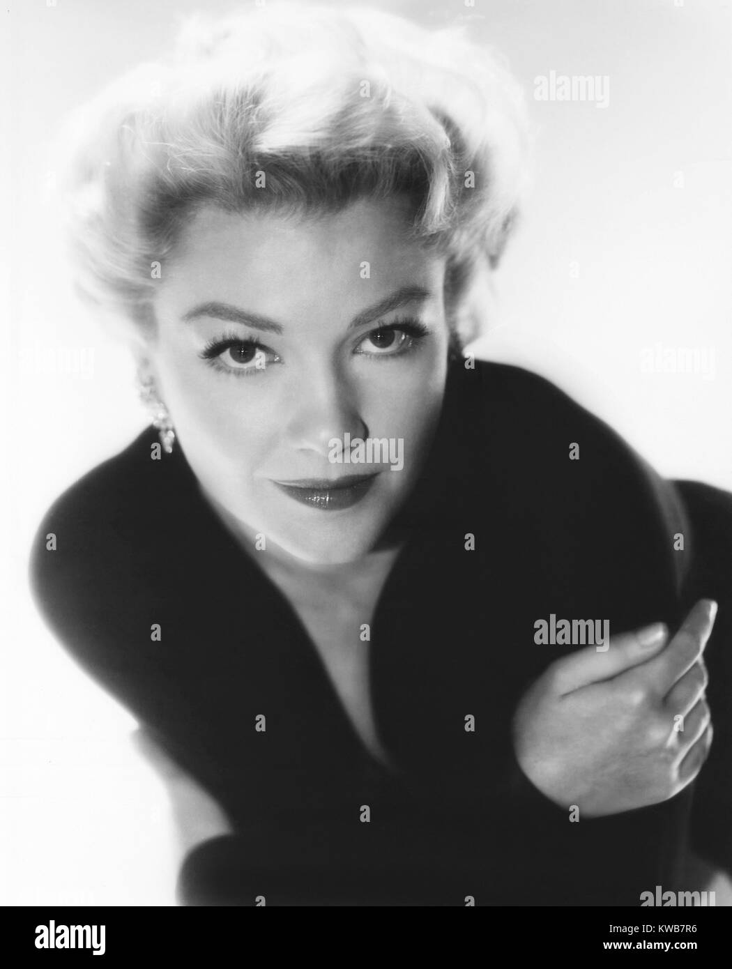 THE COME ON, Anne Baxter, 1956 Stock Photo - Alamy