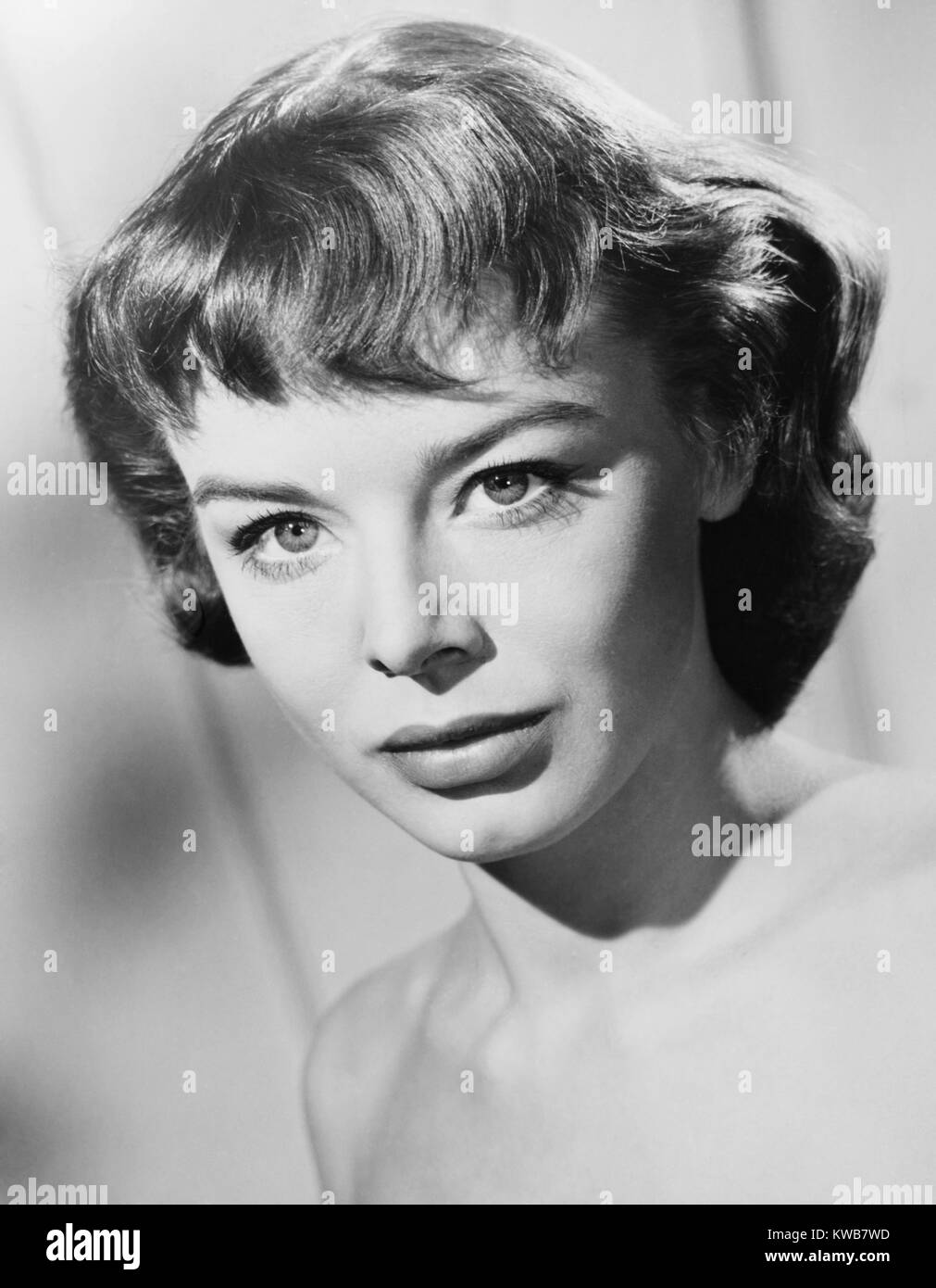 THE CRAWLING EYE,(aka THE TROLLENBERG TERROR), Janet Munro, 1958 Stock ...