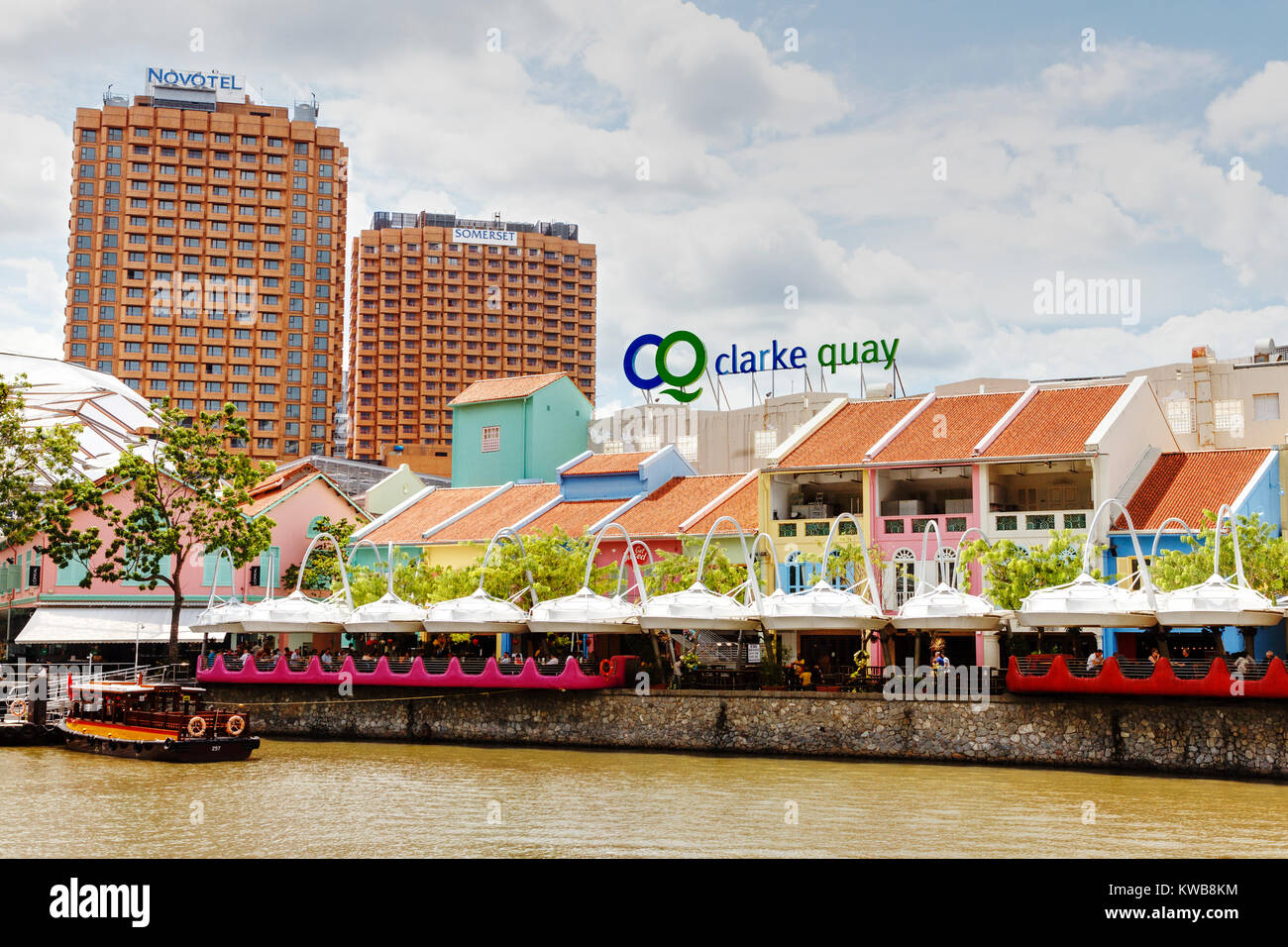 Clarke quay hi-res stock photography and images - Alamy