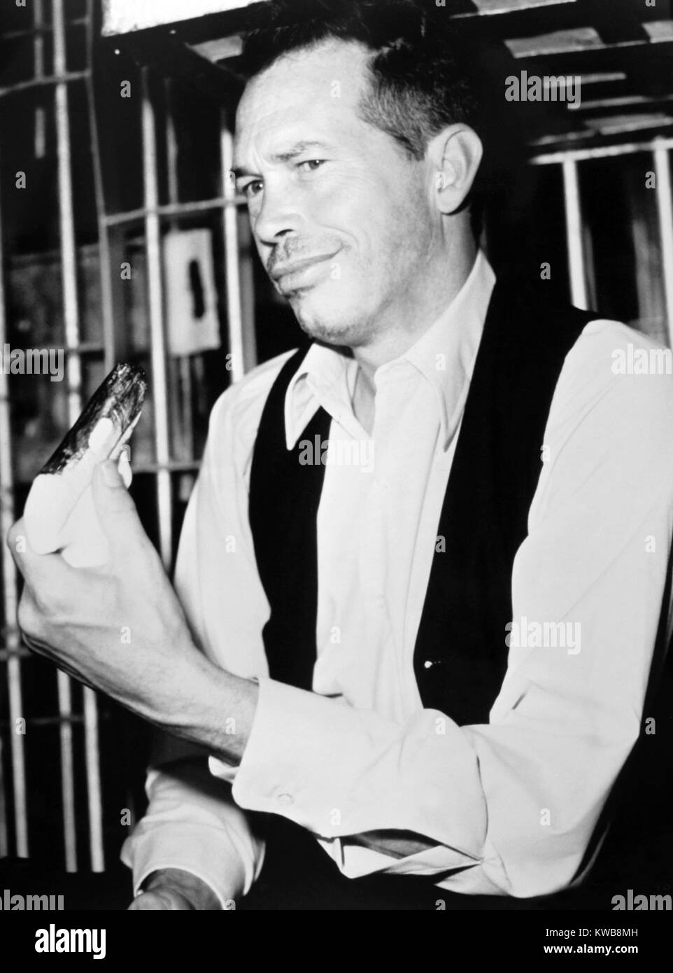 DILLINGER, Warren Oates, 1973 Stock Photo - Alamy