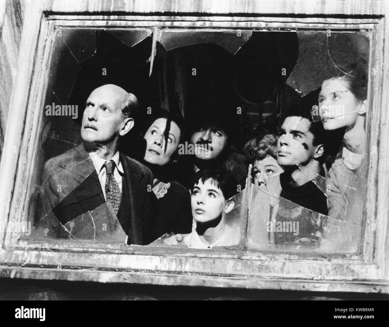THE DIARY OF ANNE FRANK, from left: Joseph Schildkraut, Gusti Huber ...
