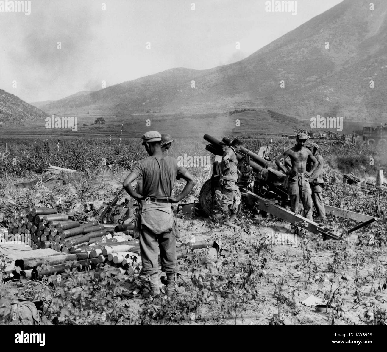 Battle Of Pusan Perimeter Stock Photos & Battle Of Pusan Perimeter ...