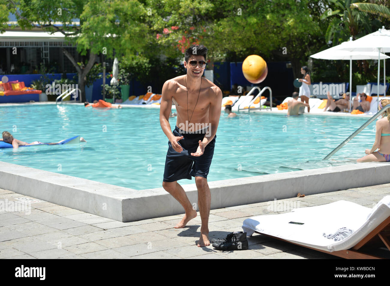 MIAMI BEACH, FL - MAY 09: (EXCLUSIVE COVERAGE) Singer and Model Siva ...