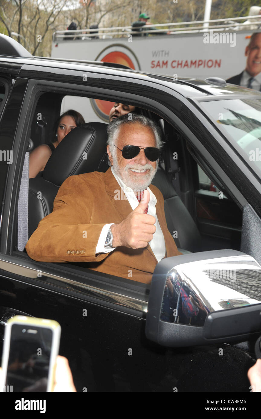 Dos equis most interesting man hi-res stock photography and images - Alamy