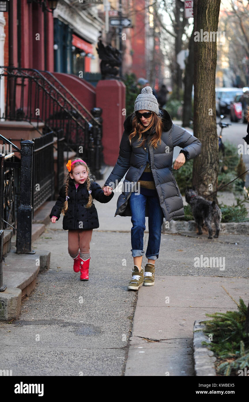 NEW YORK, NY - JANUARY 13: Matthew Broderick, Sarah Jessica Parker ...