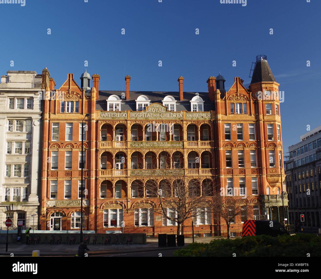 Royal waterloo hospital for children hi-res stock photography and ...