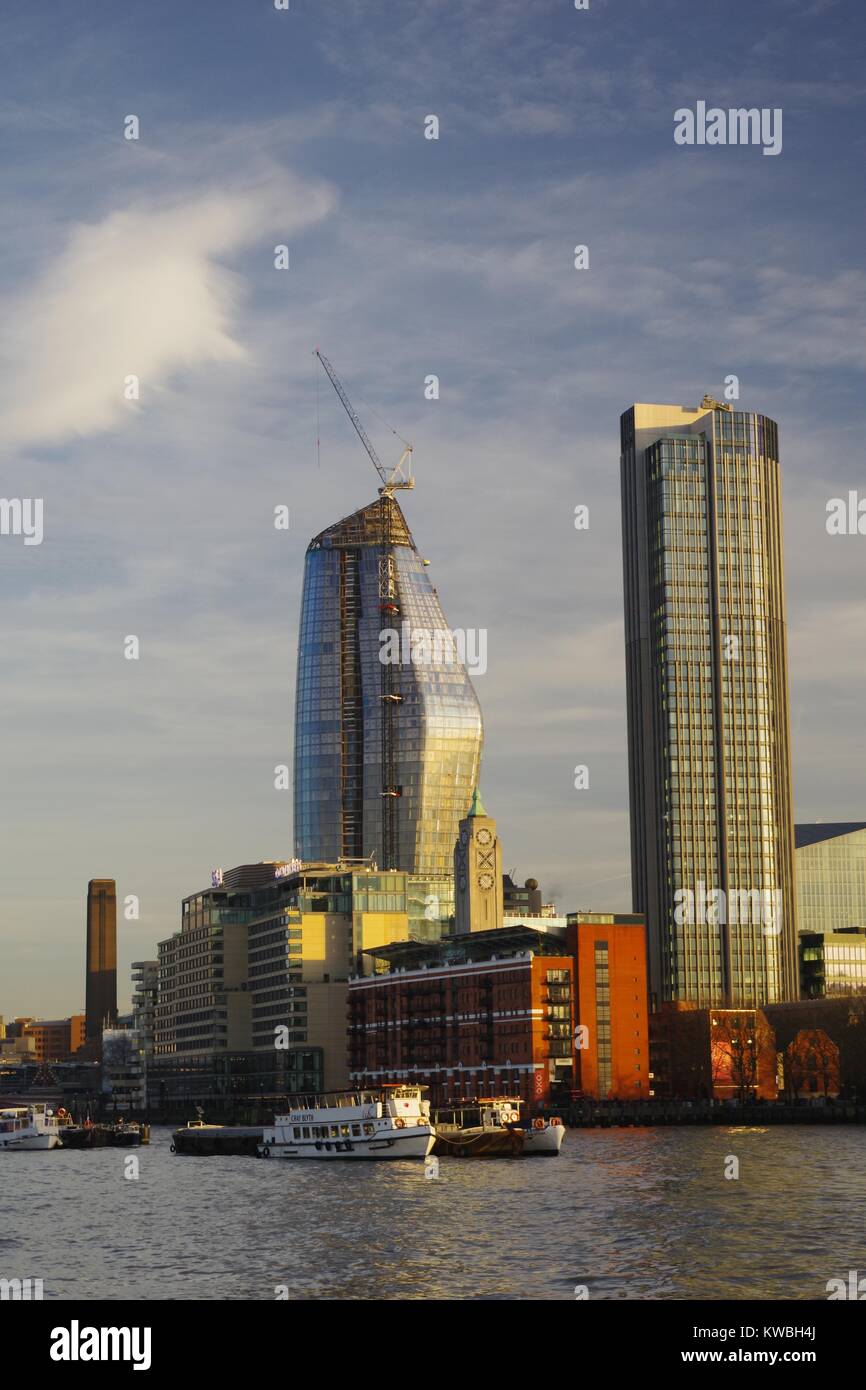 One Blackfriars, The Vase. 170m Tall Luxury Accomotation Tower, South ...