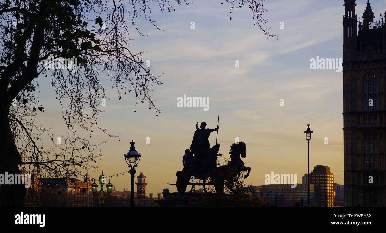 Boadicea and Her Daughters, Bronze Statue at Westminster Pier, London ...