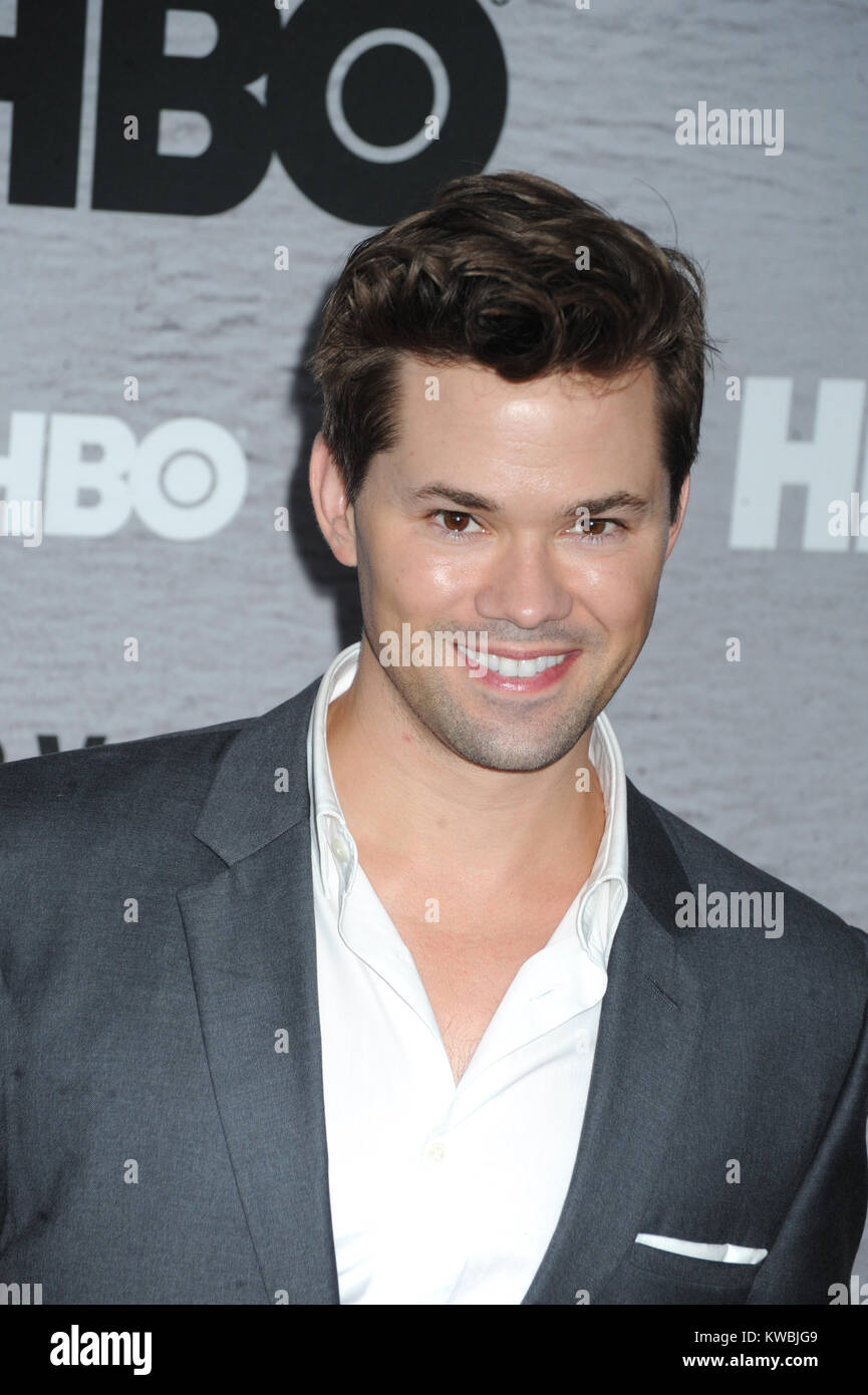 NEW YORK, NY - JUNE 23: Andrew Rannells attends 'The Leftovers ...