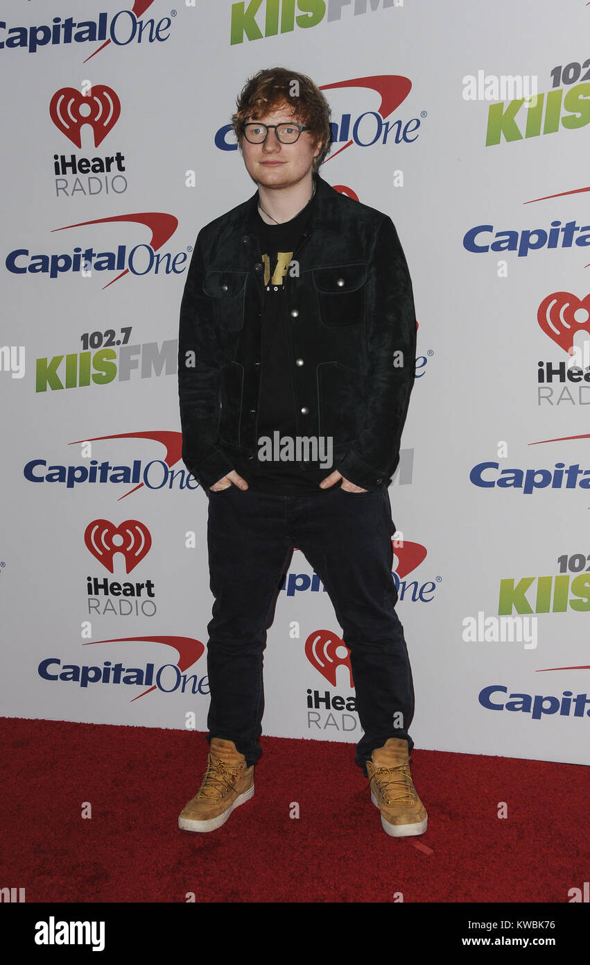 Young ed sheeran hi-res stock photography and images - Alamy