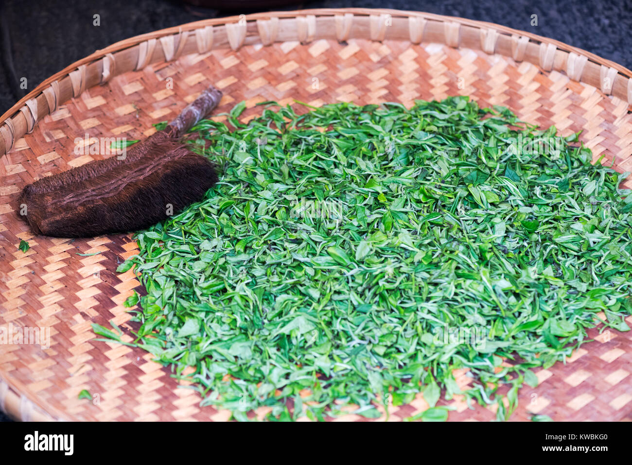 Agriculture china chinese drying hi-res stock photography and images ...