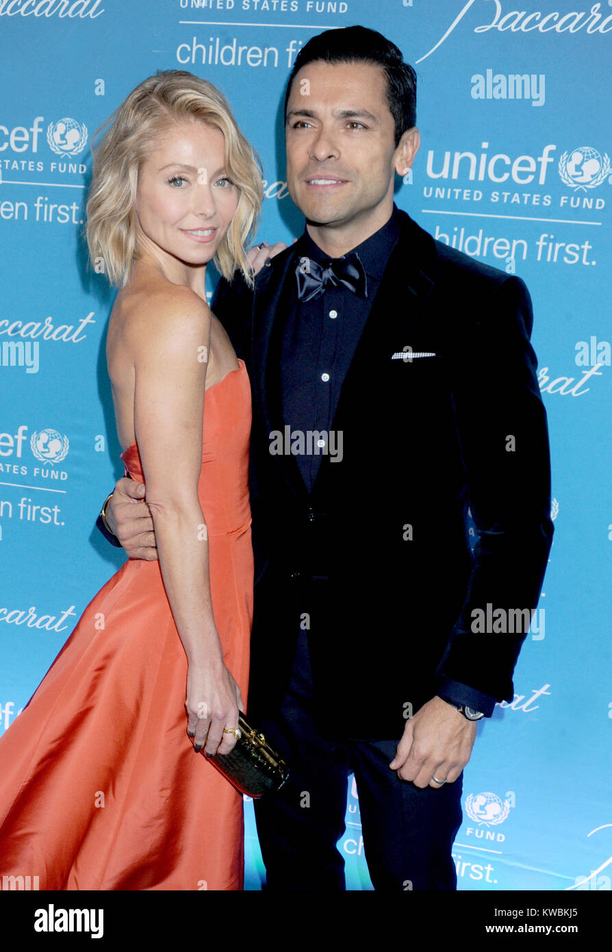 NEW YORK, NY - DECEMBER 02: Kelly Ripa, Mark Consuelos attends the 10th ...