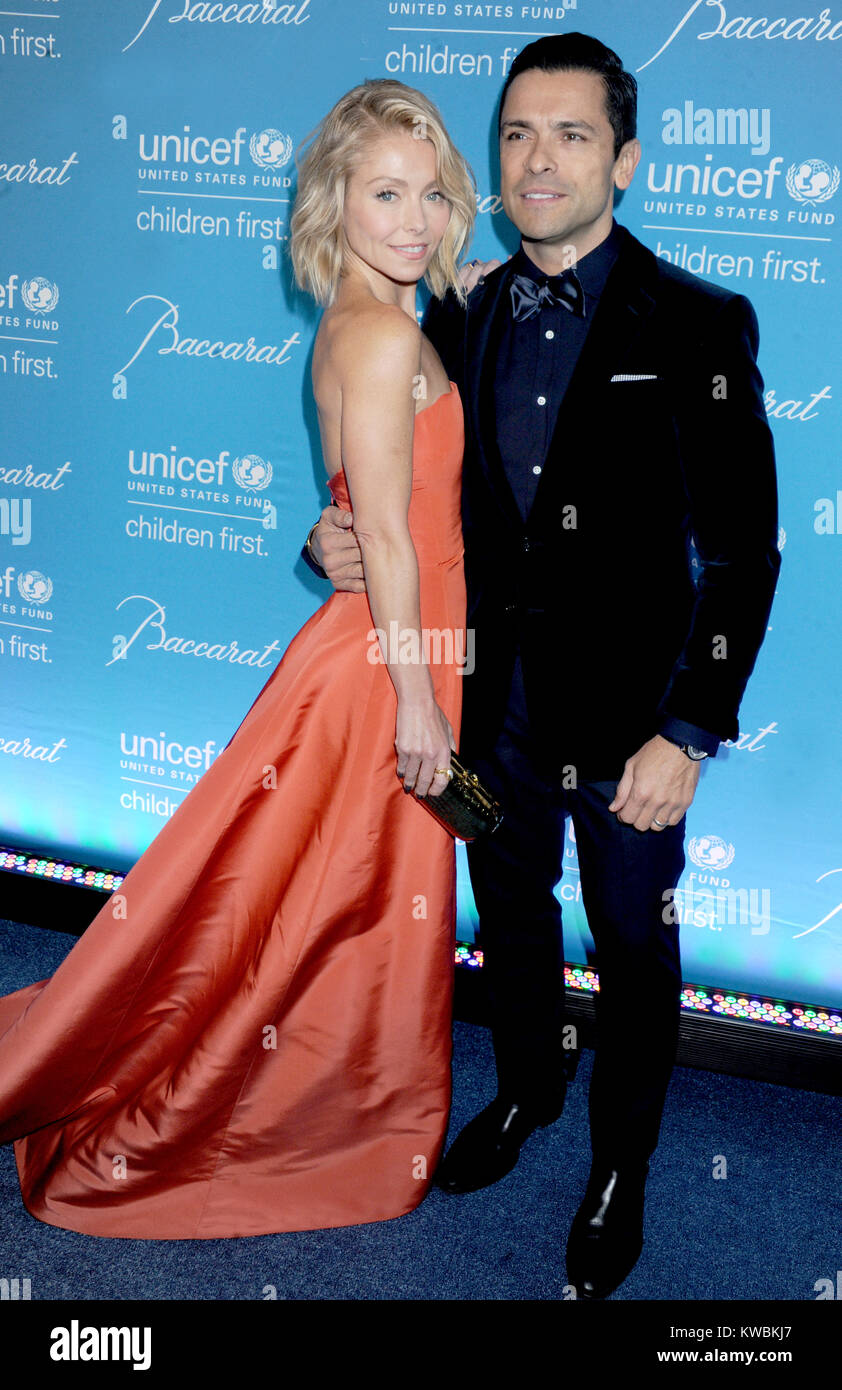 NEW YORK, NY - DECEMBER 02: Kelly Ripa, Mark Consuelos attends the 10th ...